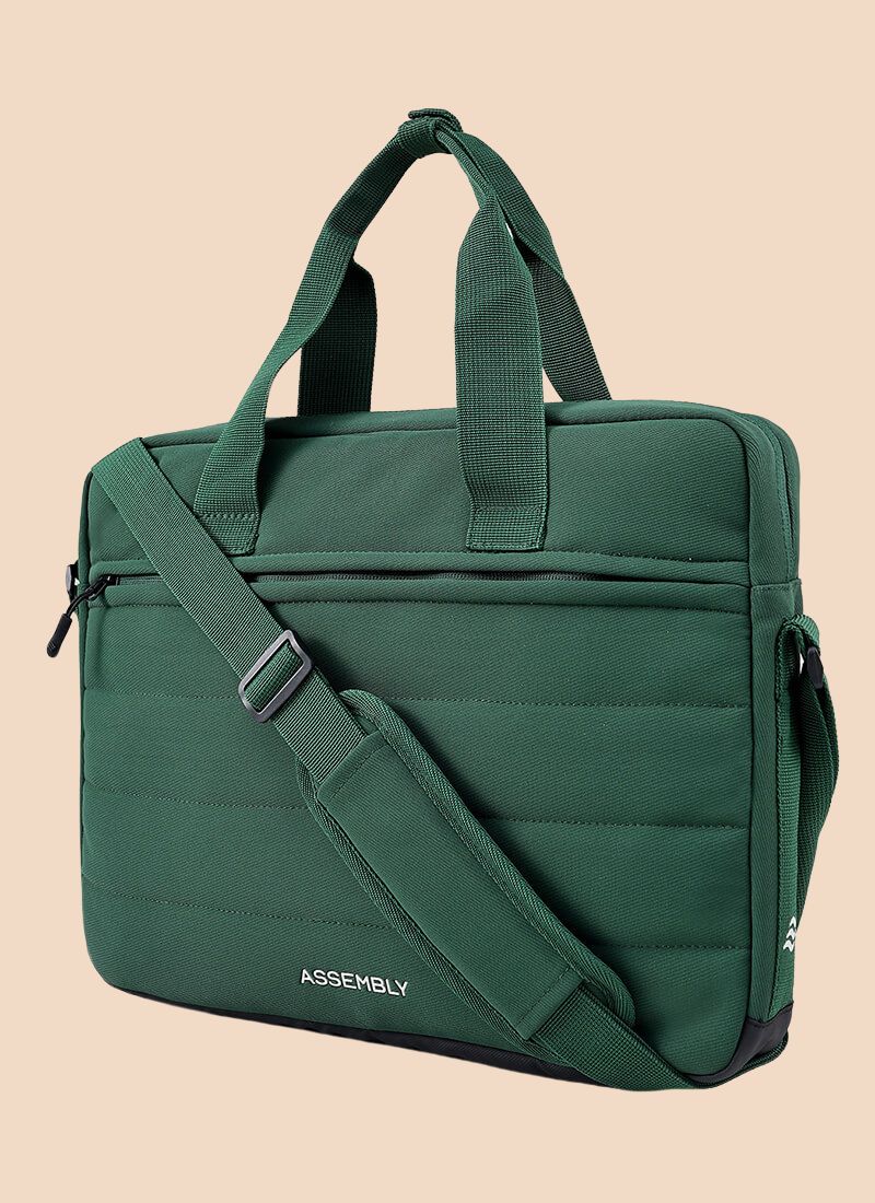 Lightweight Travel Bags and Messenger Bags - Float | Assembly