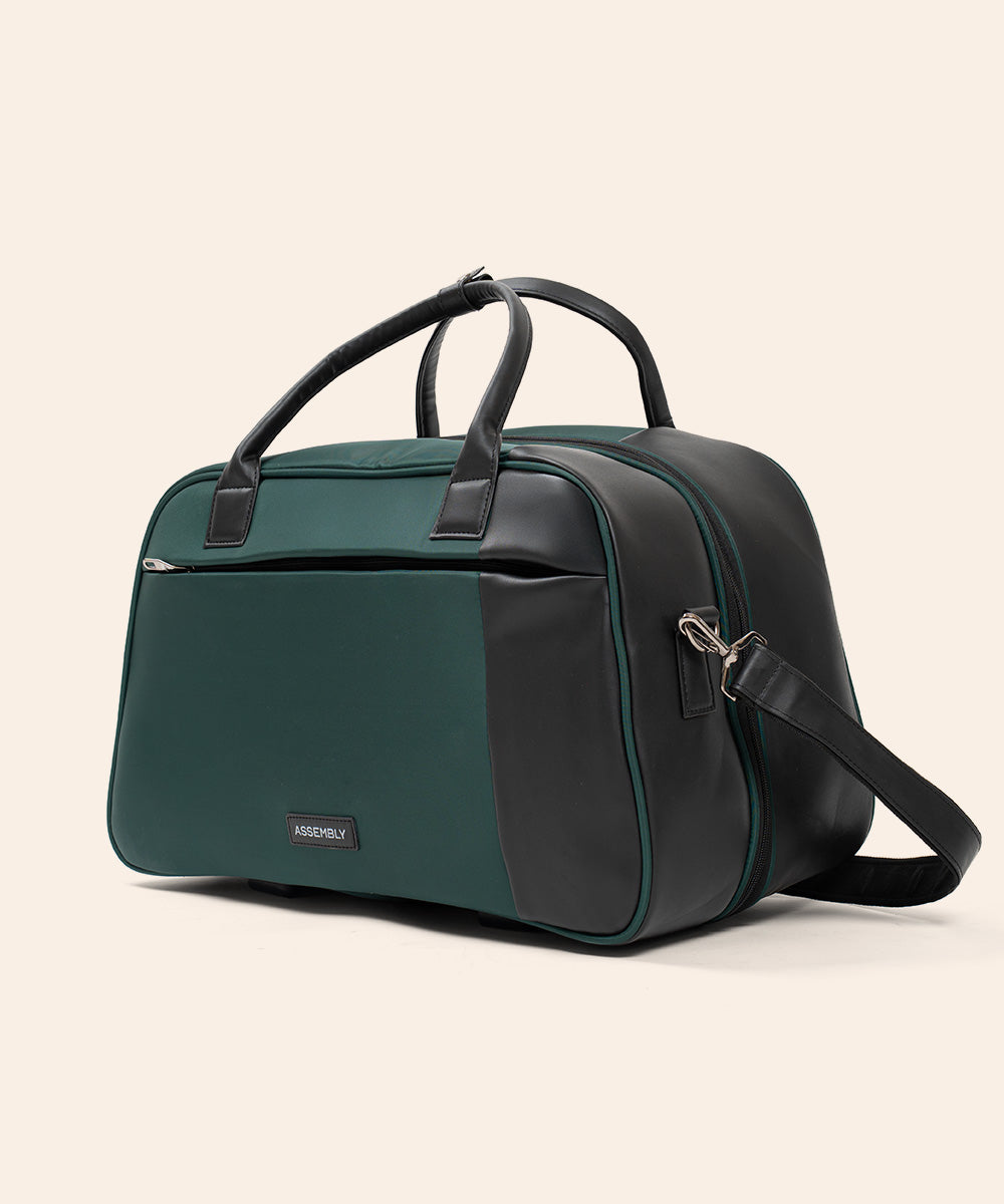 Buy Duffle Bags Online | Assembly
