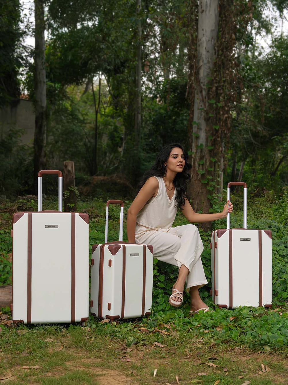 Vintage Combo | Moon-White | Set of 3 Hard Luggage | Buy Set of 3 ...